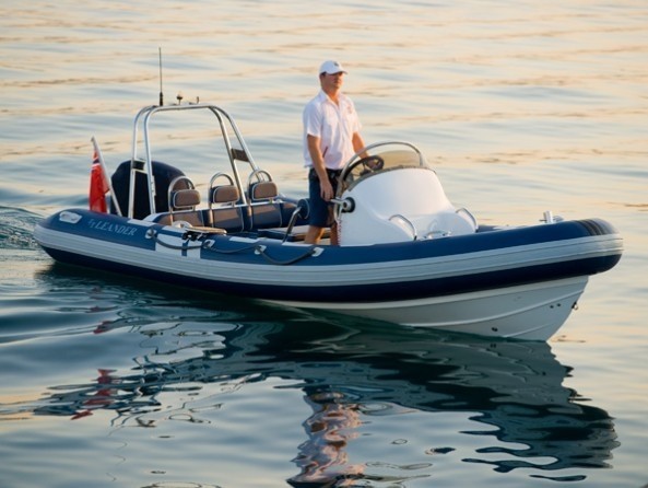 Yacht LEANDER G, Peene-Werft | CHARTERWORLD Luxury Superyacht Charters